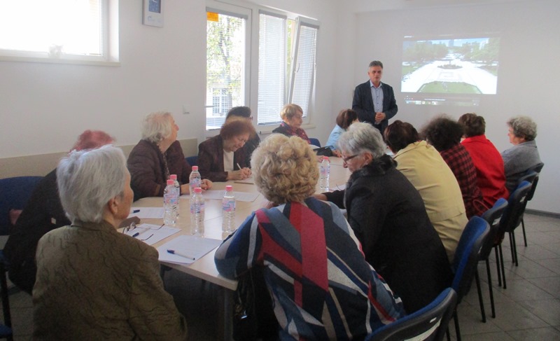 ОИЦ Разград се срещна с хора от третата възраст Eufunds